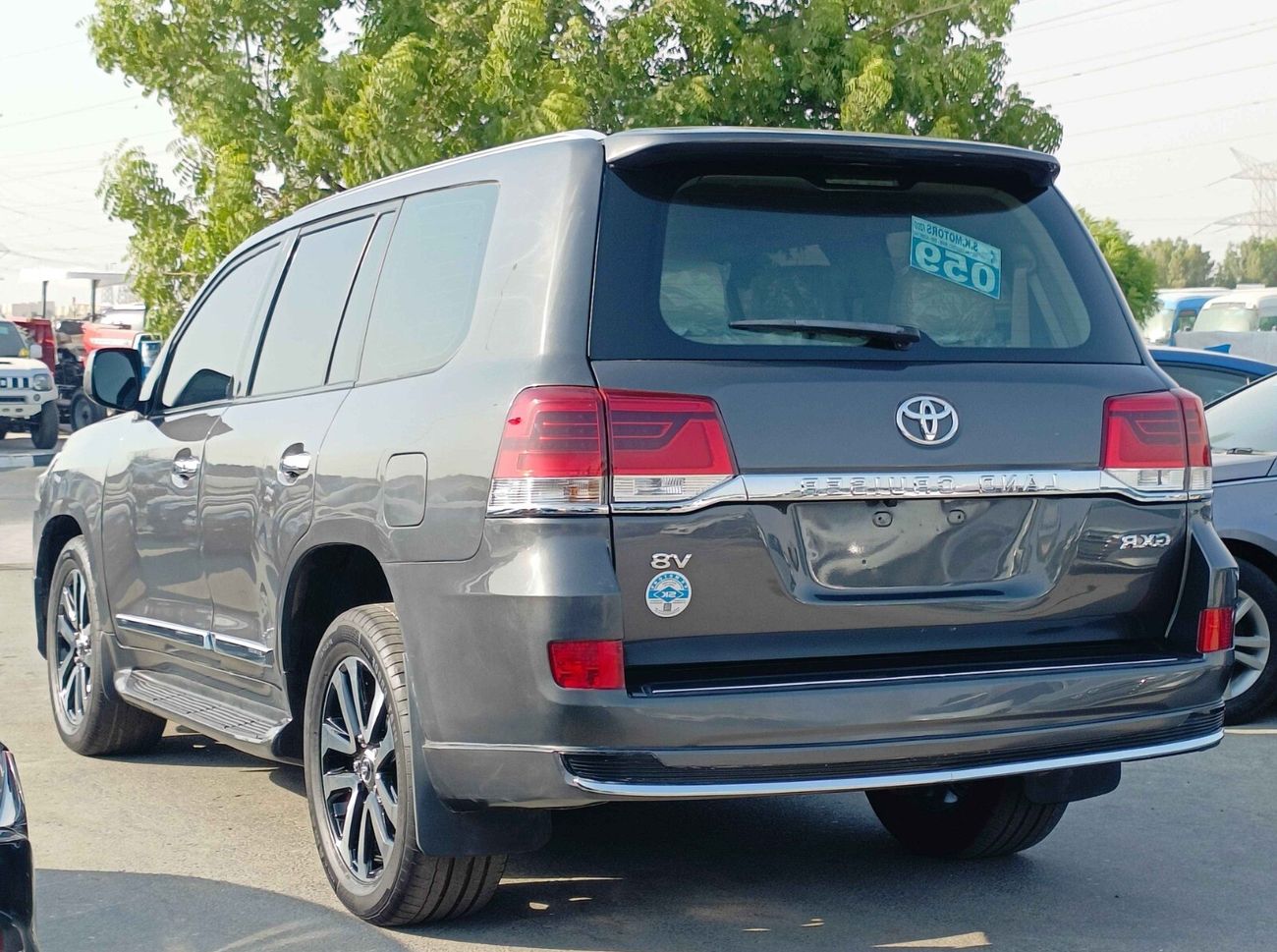 Used Toyota Land Cruiser VXR BIG ENGINE/ SHAPE 2021/ FULL OPTION / LOT ...