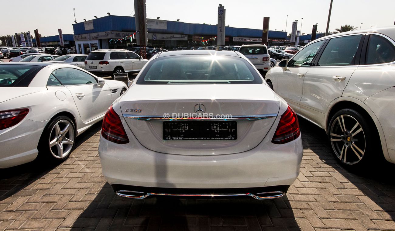 New Mercedes-Benz C200 2015 for sale in Dubai - 42190