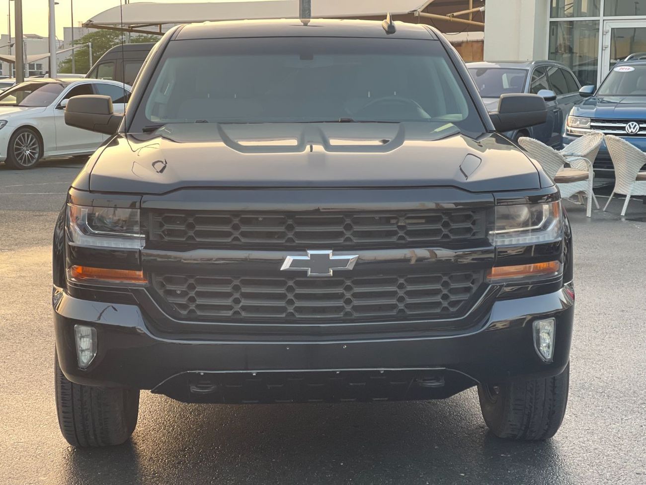 Used C/C LT2 Midnight Edition Chevrolet Silverado _American_2018 ...