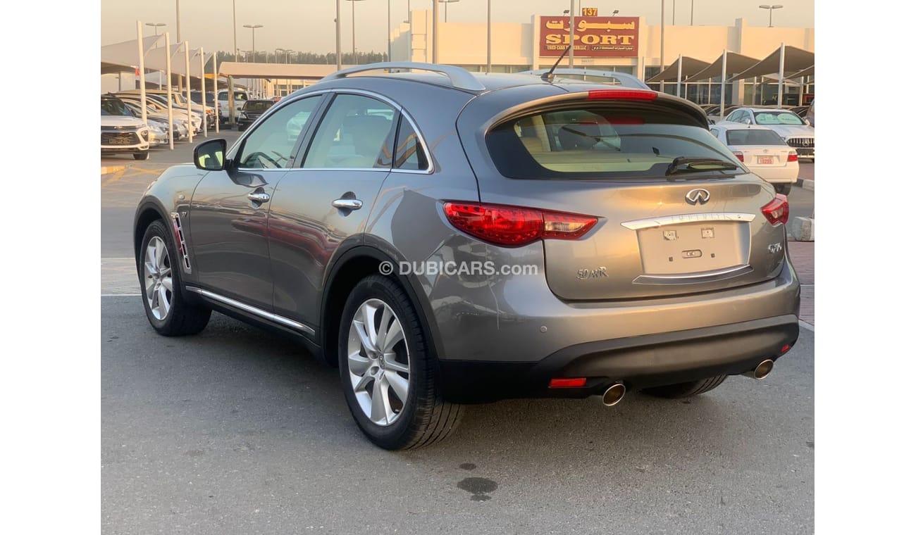 Used Limited Infiniti QX70 _ Gcc_2019_Excellent_Condition _Full option ...