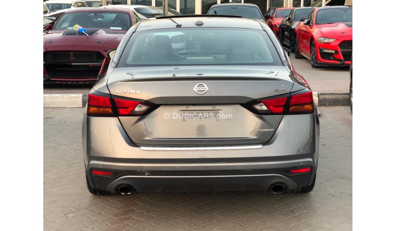 Used Nissan Altima SL Turbo 2020 for sale in Sharjah - 558774