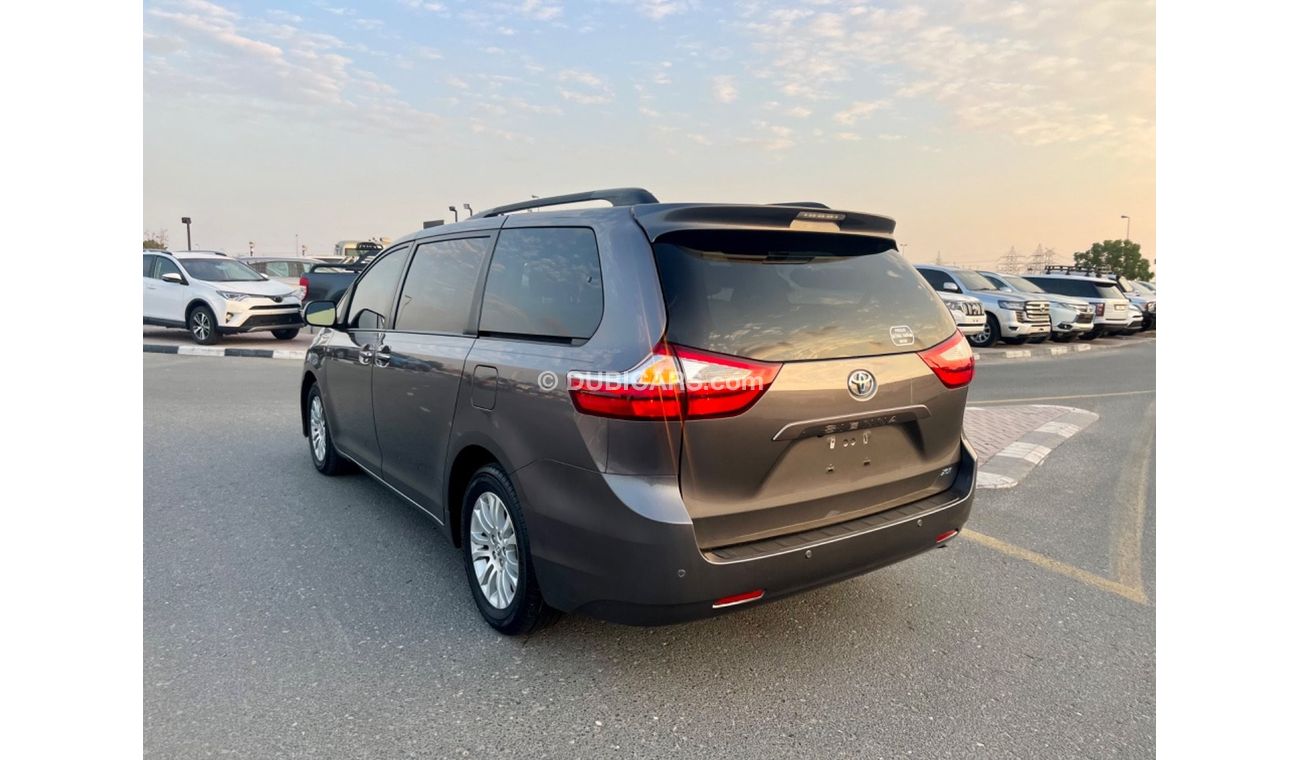 Used Toyota Sienna 2017 XLE PUSH START 4x4 SUNROOF 7 SEATER USA ...