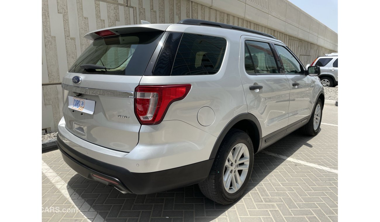 Used Ford Explorer 3500 2017 for sale in Dubai - 460867