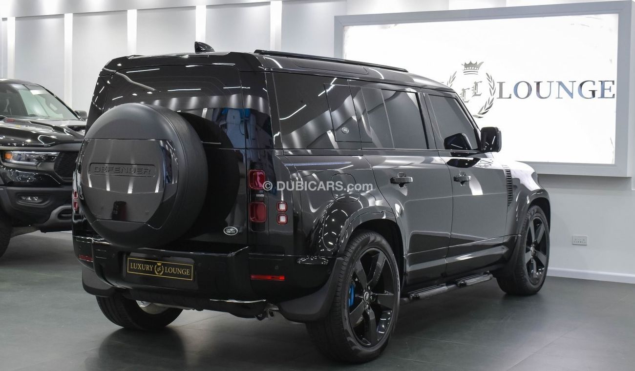 Used Land Rover Defender HSE P400 2022 for sale in Dubai - 557426
