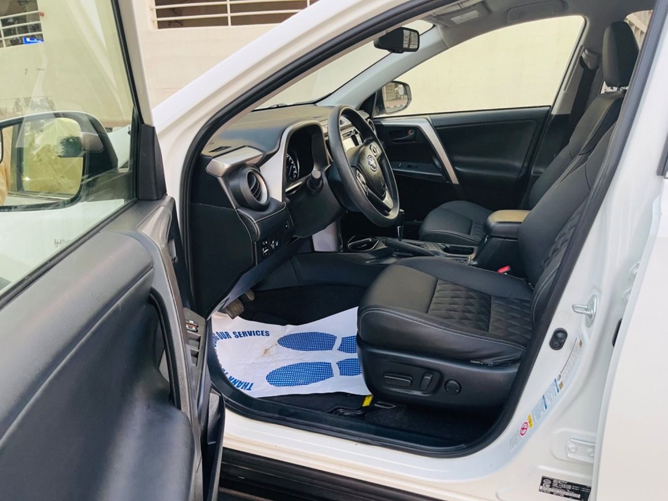 Used Toyota RAV4 VXR HEV 2018 RAV4 HYBRID PUSH START 2018 for sale in ...