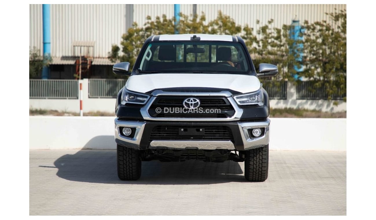 New 2024 Toyota Hilux 4x4 DC 2.8 SR5 - Black inside Maroon | Export ...