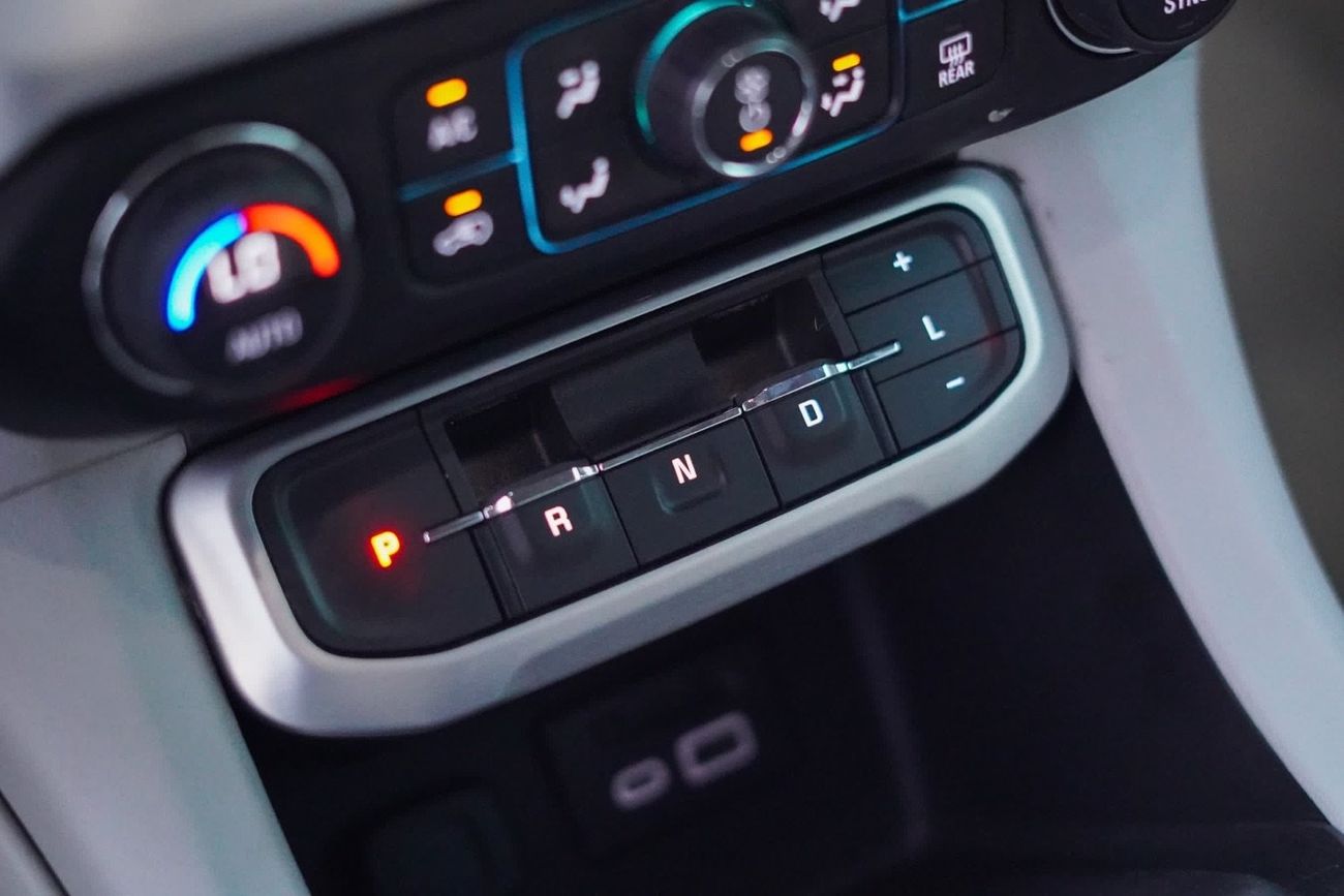 Used GMC Acadia 2020 for sale in Dubai - 743805