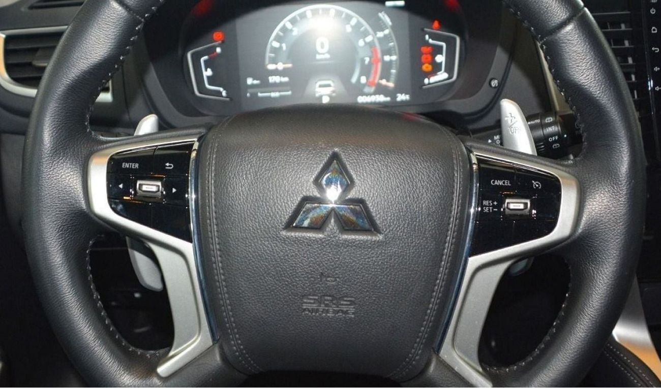 Used Mitsubishi Montero GLS Top FAIRLY USED CAR 2020 for sale in Dubai ...