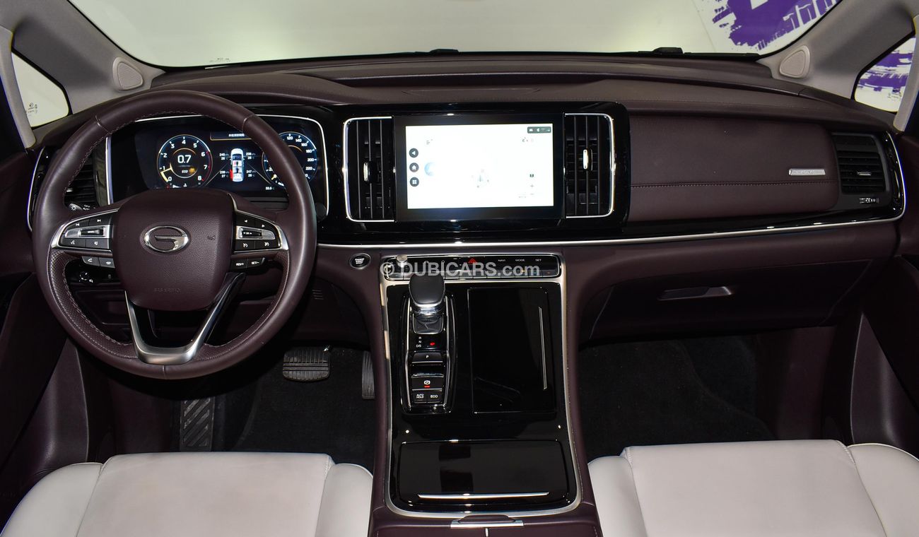 Used GAC M8 7 Seat Easy Access Car! 2022 for sale in Dubai - 566628