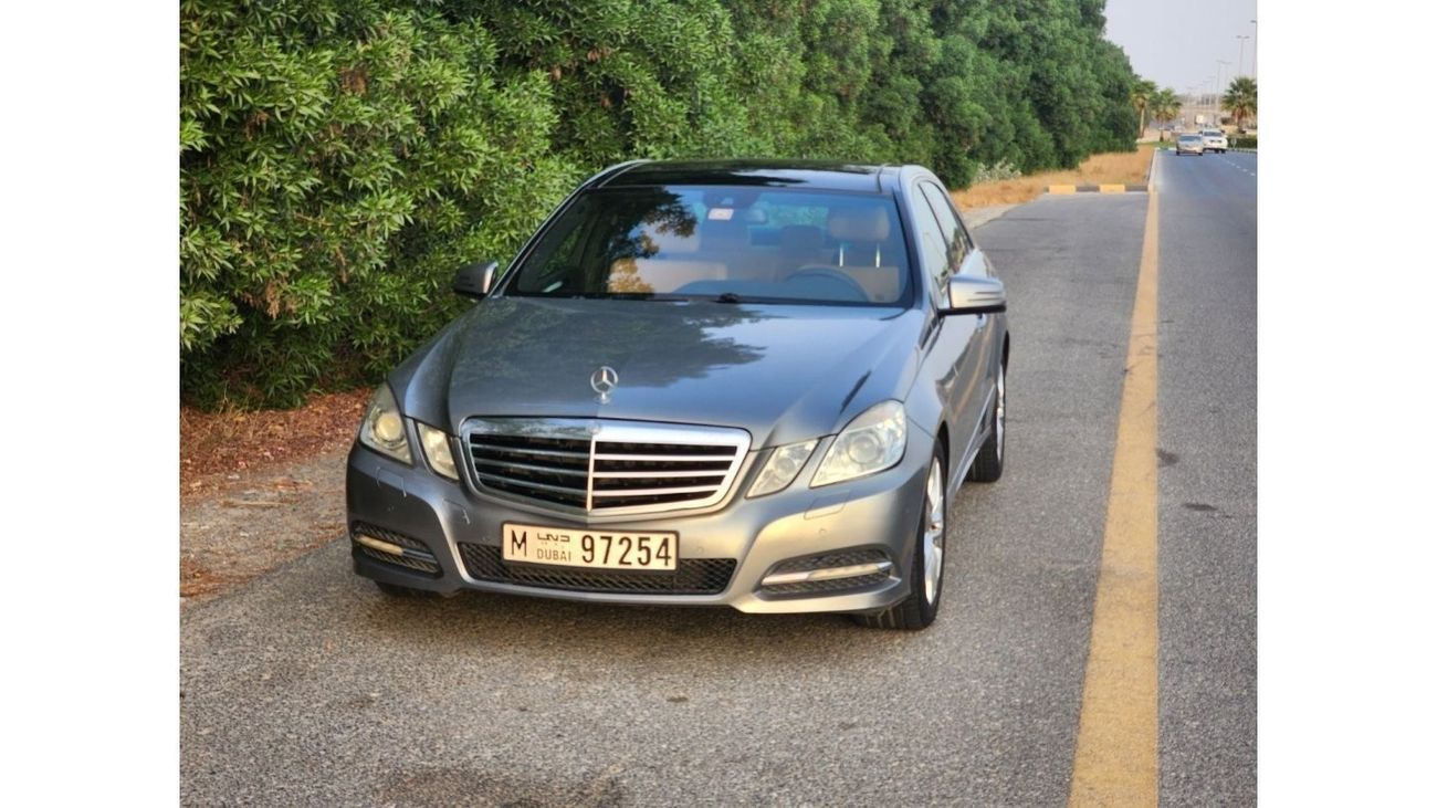 Used Mercedes-Benz E300 2011 for sale in Dubai - 771613