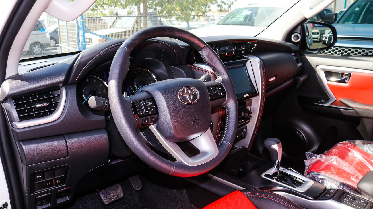 New Toyota Fortuner VXR 4.0L petrol V6 With TRD body kit automatic ...