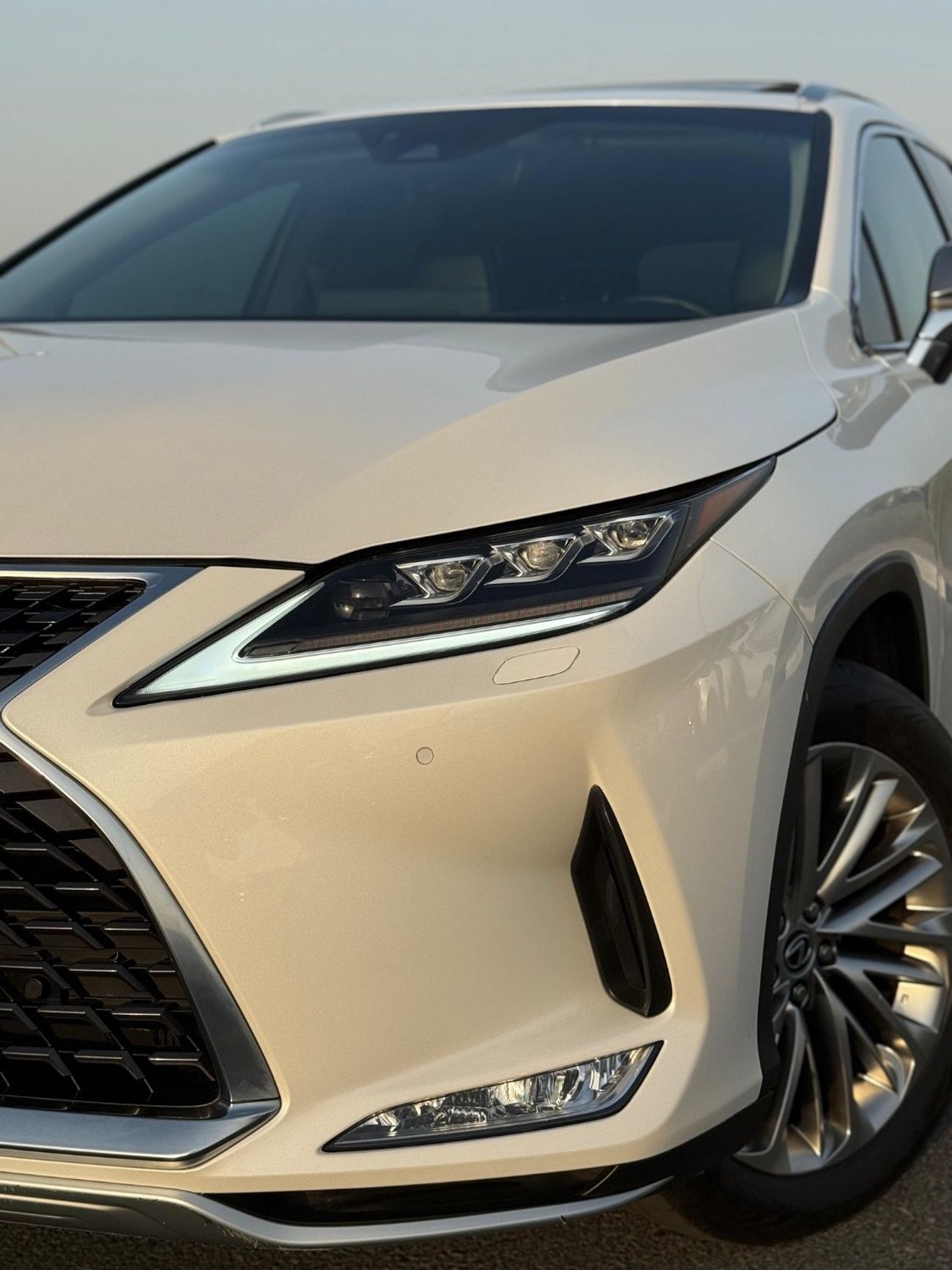 Used Lexus RX450h Hybrid L Platinum 3.5L (7 Seater) 2021 for sale in Dubai - 871288
