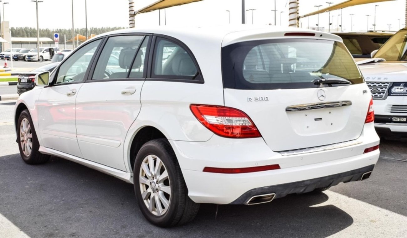 Used Mercedes-Benz R 300 2011 for sale in Sharjah - 298481