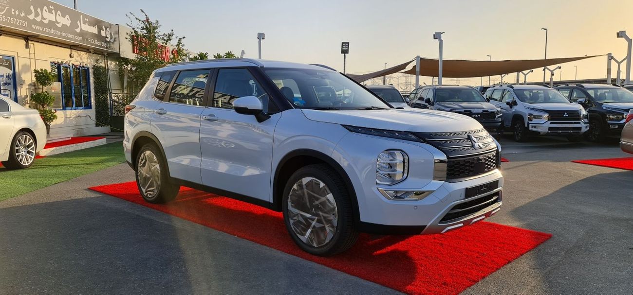 New Mitsubishi Outlander OUTLANDER 2.5L 4WD 7 SEATER High Line Synthetic 2024 for sale in Dubai ...