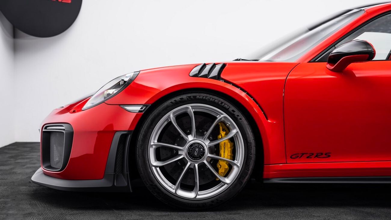 Used Porsche 911 GT2 RS Weissach Package 2019 - GCC 2019 for sale in ...