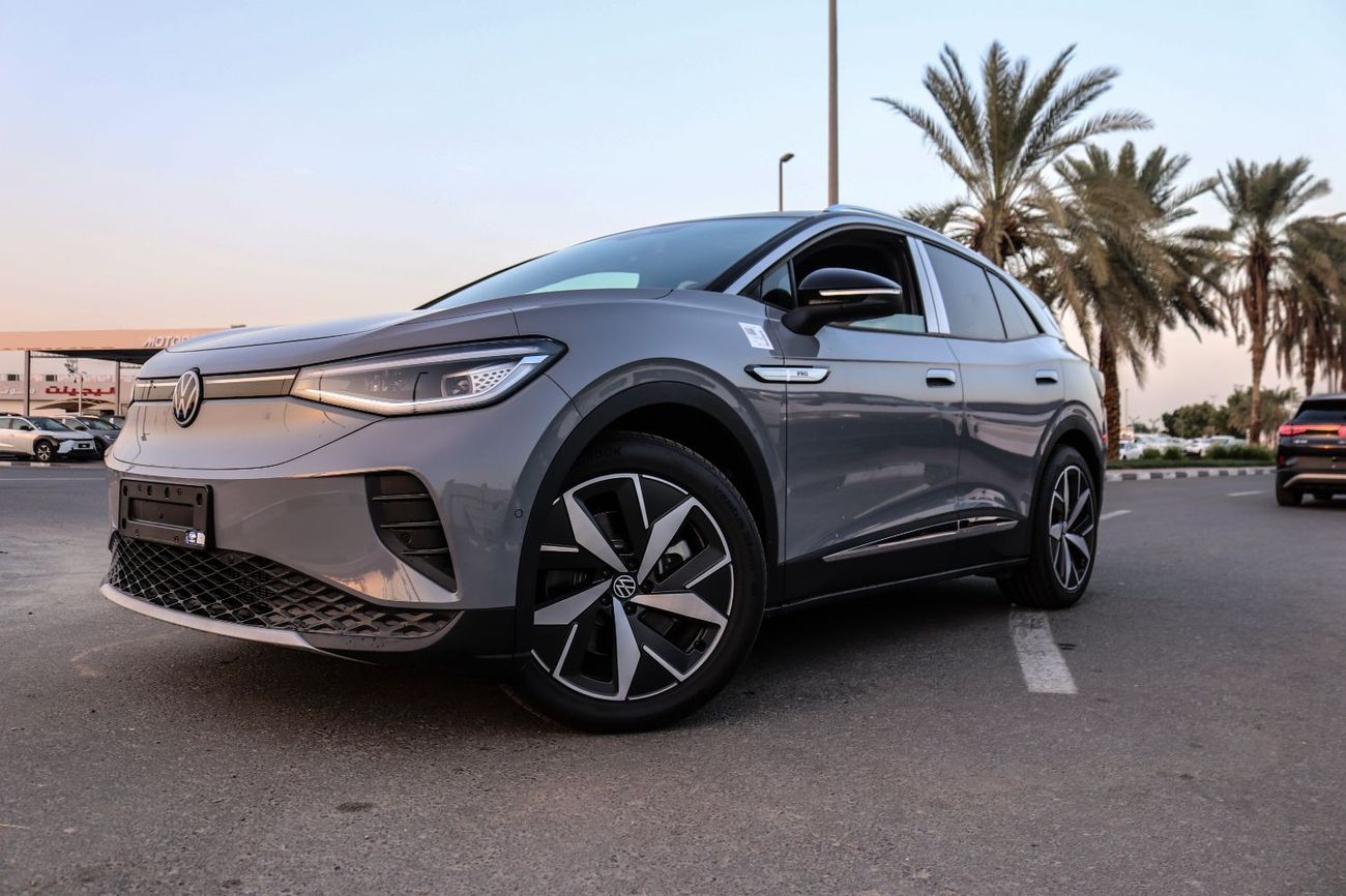 New VOLKSWAGEN ID.4 CROZZ LITE PRO ,GREY COLOR 2023 for sale in Dubai ...