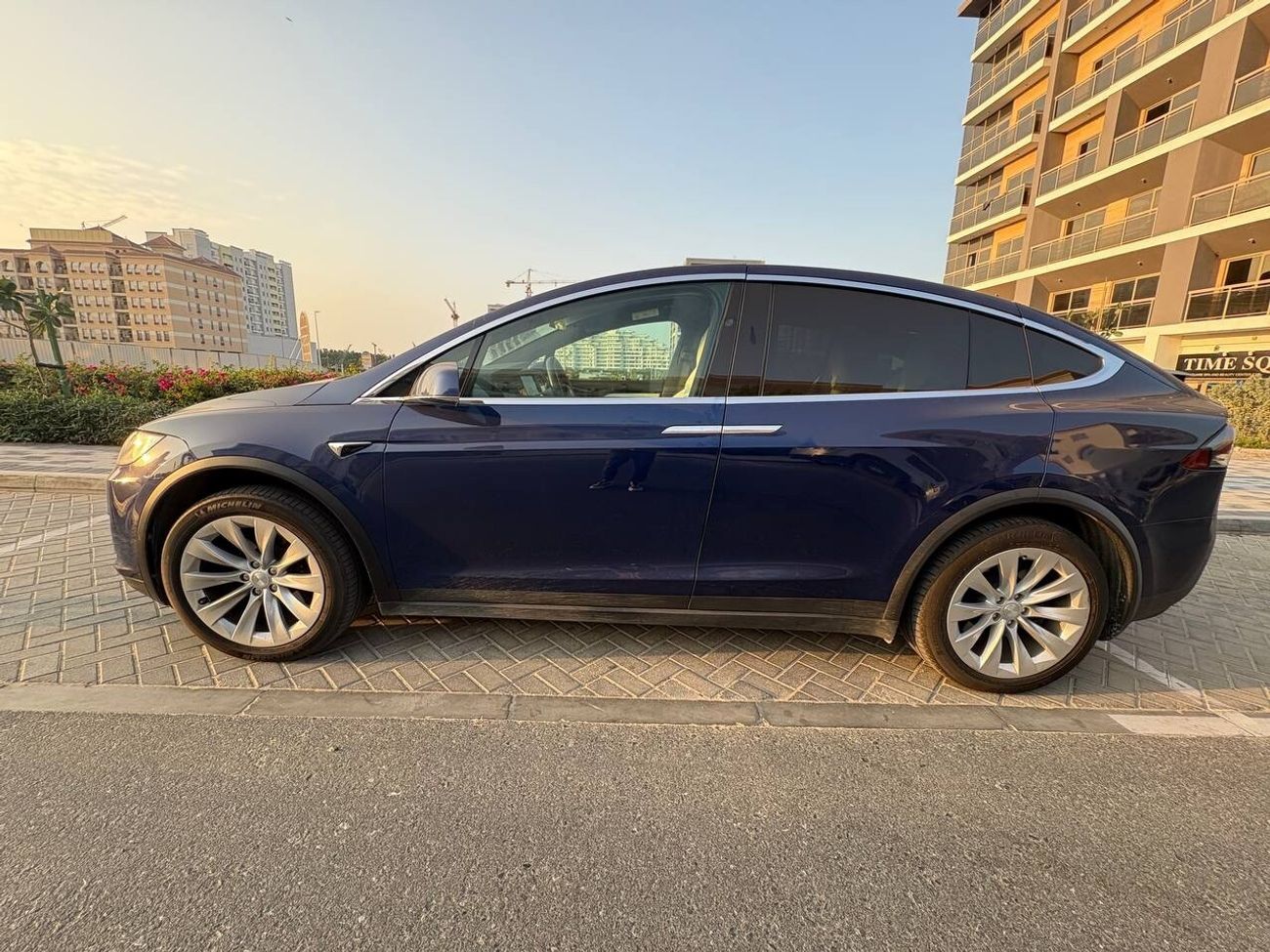 Used Tesla Model X Performance 2019 for sale in Dubai - 804858
