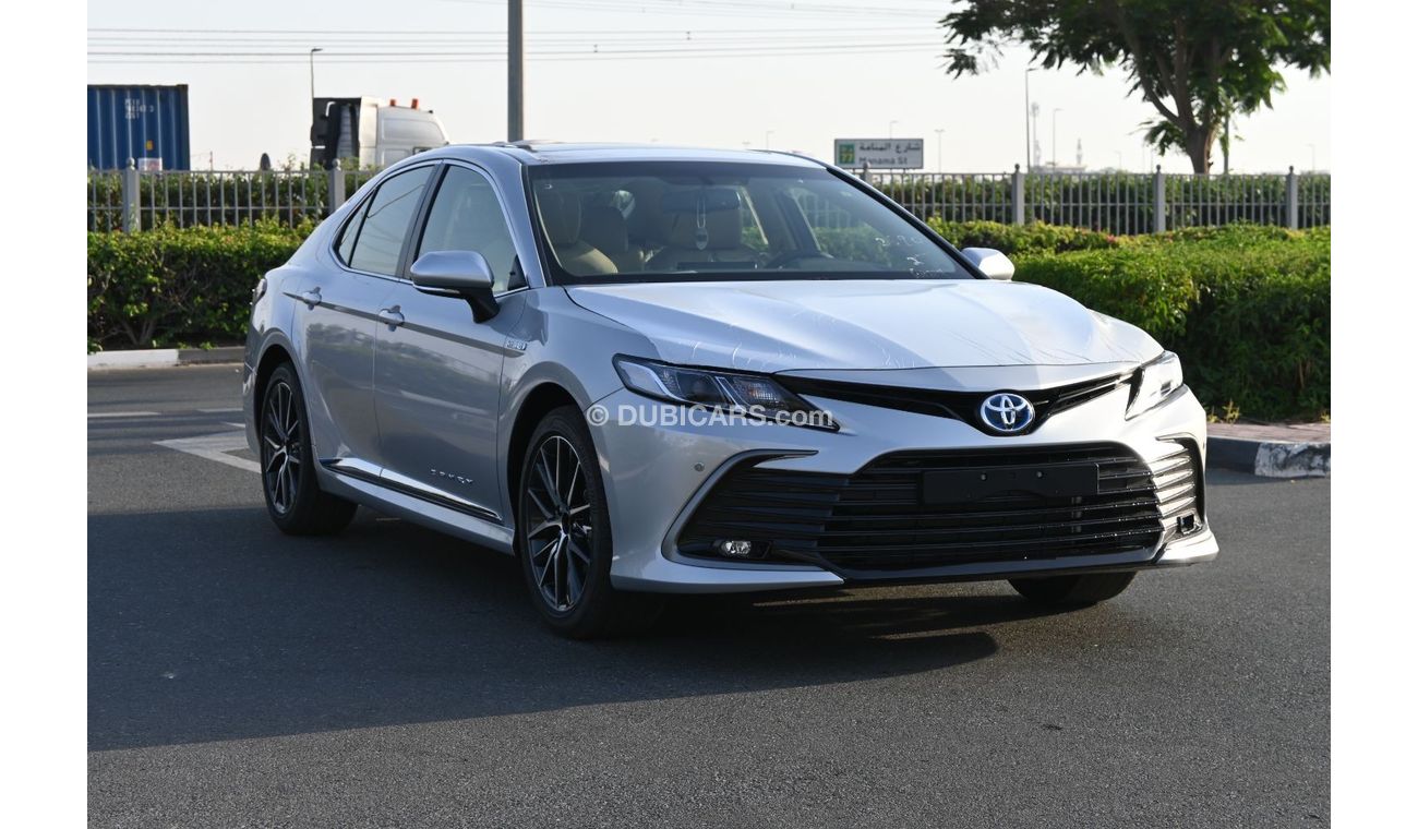 New Toyota Camry GLE Hybrid 2023 for sale in Dubai - 626204