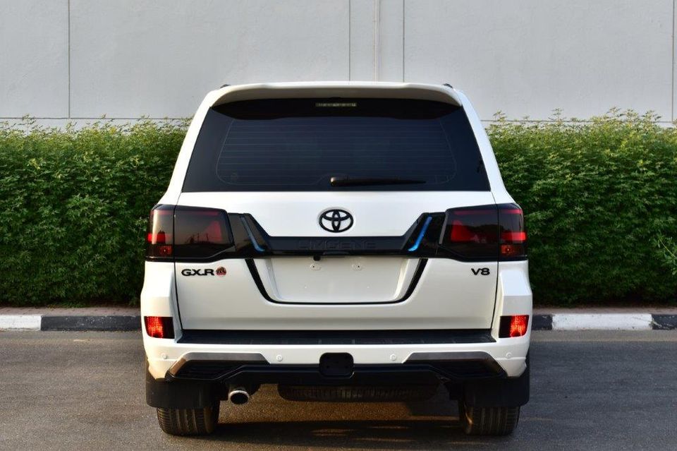 New Toyota Land Cruiser 200 GXR V8 4.5L Diesel AT Black Edition 2021 ...
