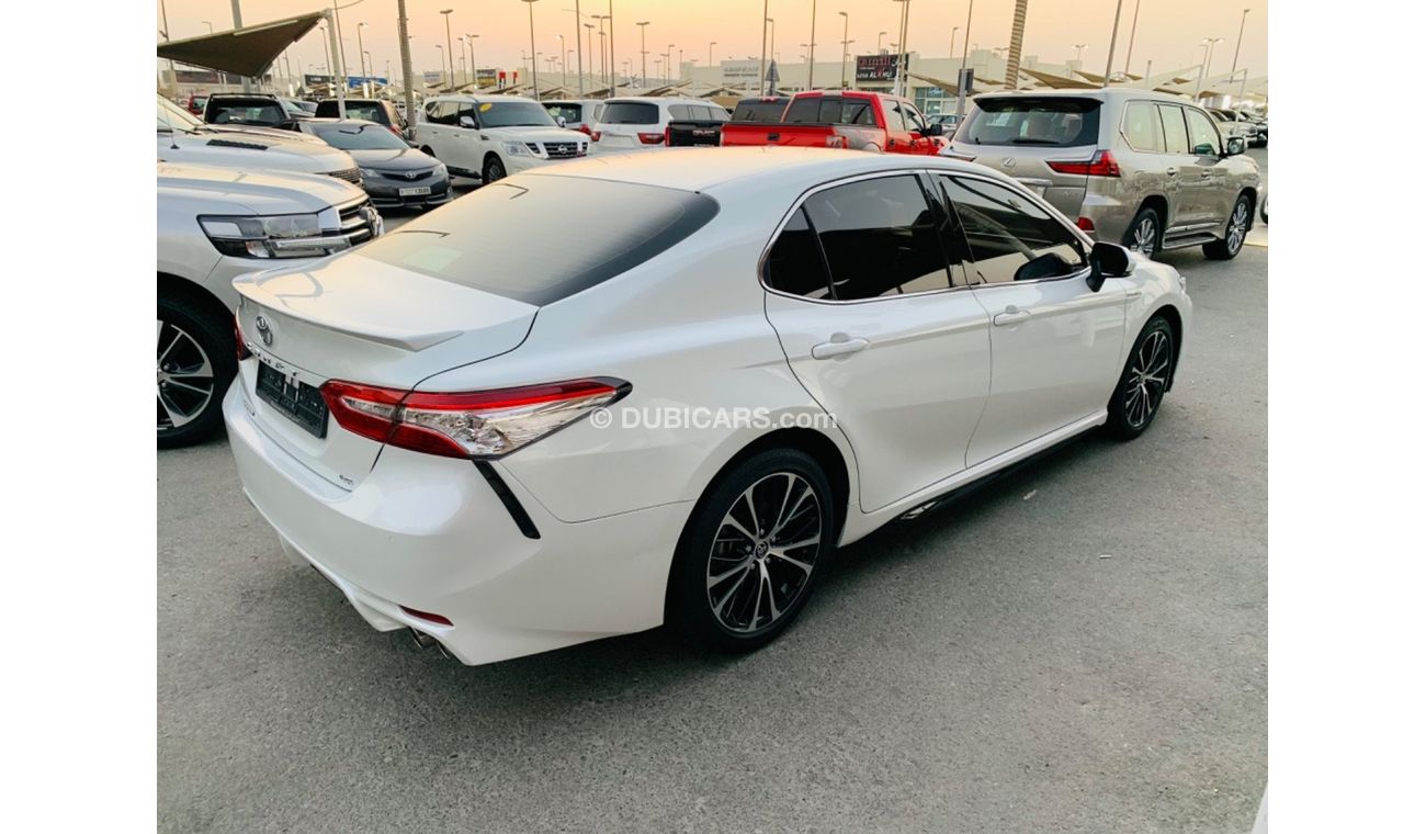 Used Toyota Camry Grande 2020 for sale in Sharjah - 560750