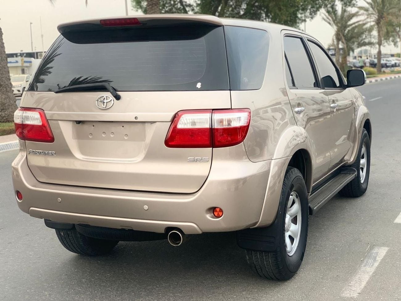 Used Toyota Fortuner Brown Diesel Left hand 2011 for sale in Dubai - 752113