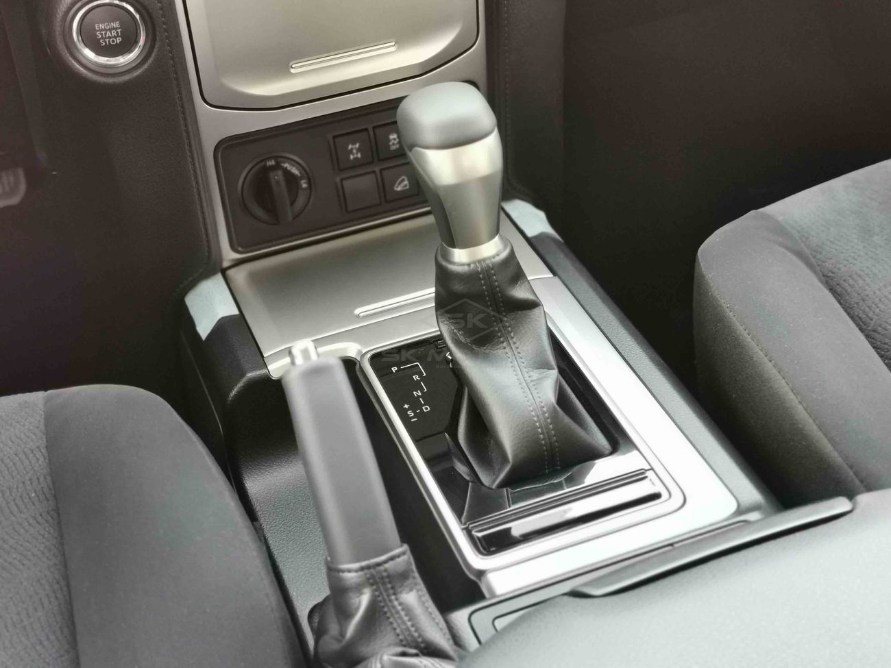 جديدة تويوتا برادو 2.8L Diesel, Sunroof, LED Headlights, Headlight ...