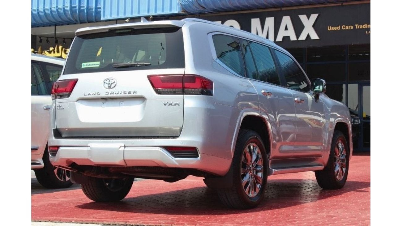 Used Toyota Land Cruiser VXR 2022 for sale in Dubai - 705357