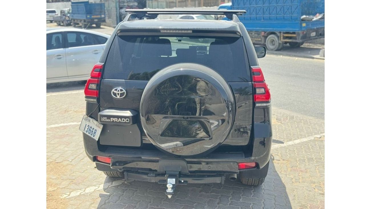 Used Toyota Land Cruiser 2022 for sale in Dubai - 777772