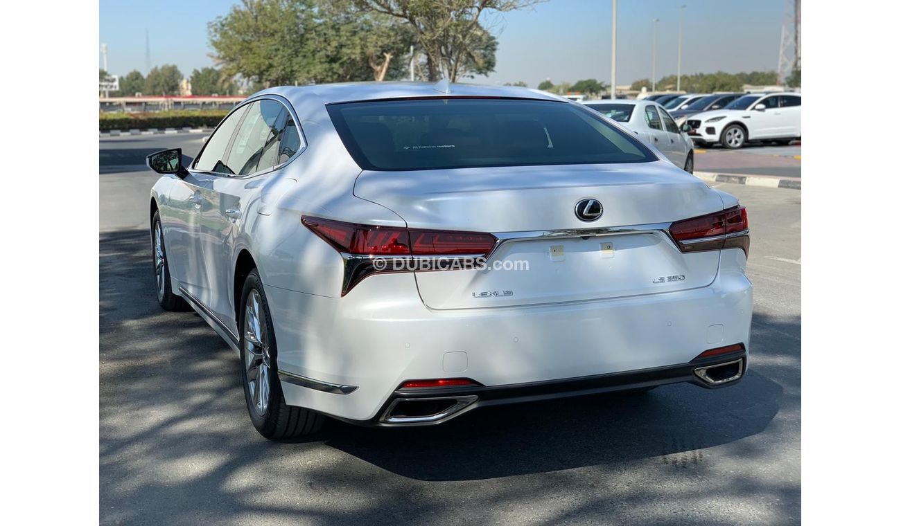 Used Lexus LS350 **2020** GCC Spec / With Warranty 2020 for sale in Dubai - 394374