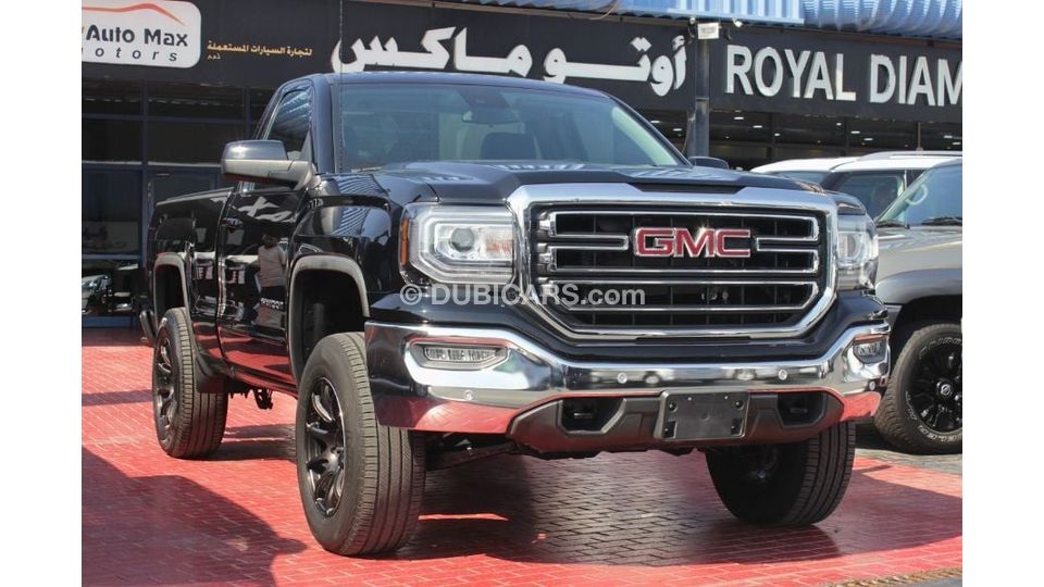 مستعملة جي أم سي سييرا SLE1500, GCC 2018 للبيع في دبي - 799891