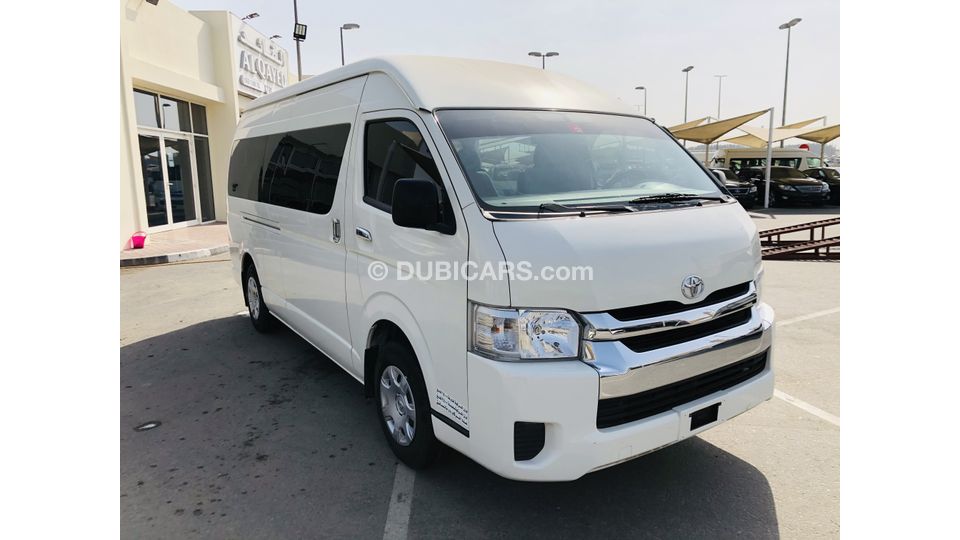 Used Toyota Hiace Toyota hayas hai roov full Option good condition 2018 ...