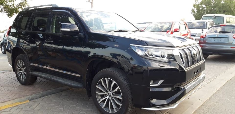 Used Toyota Prado TX 2019 for sale in Dubai - 410764