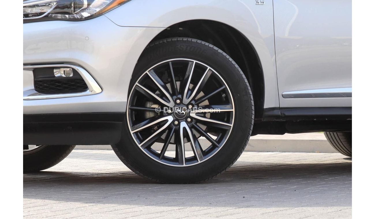 Used Infiniti QX60 L50 2018 for sale in Dubai - 663484