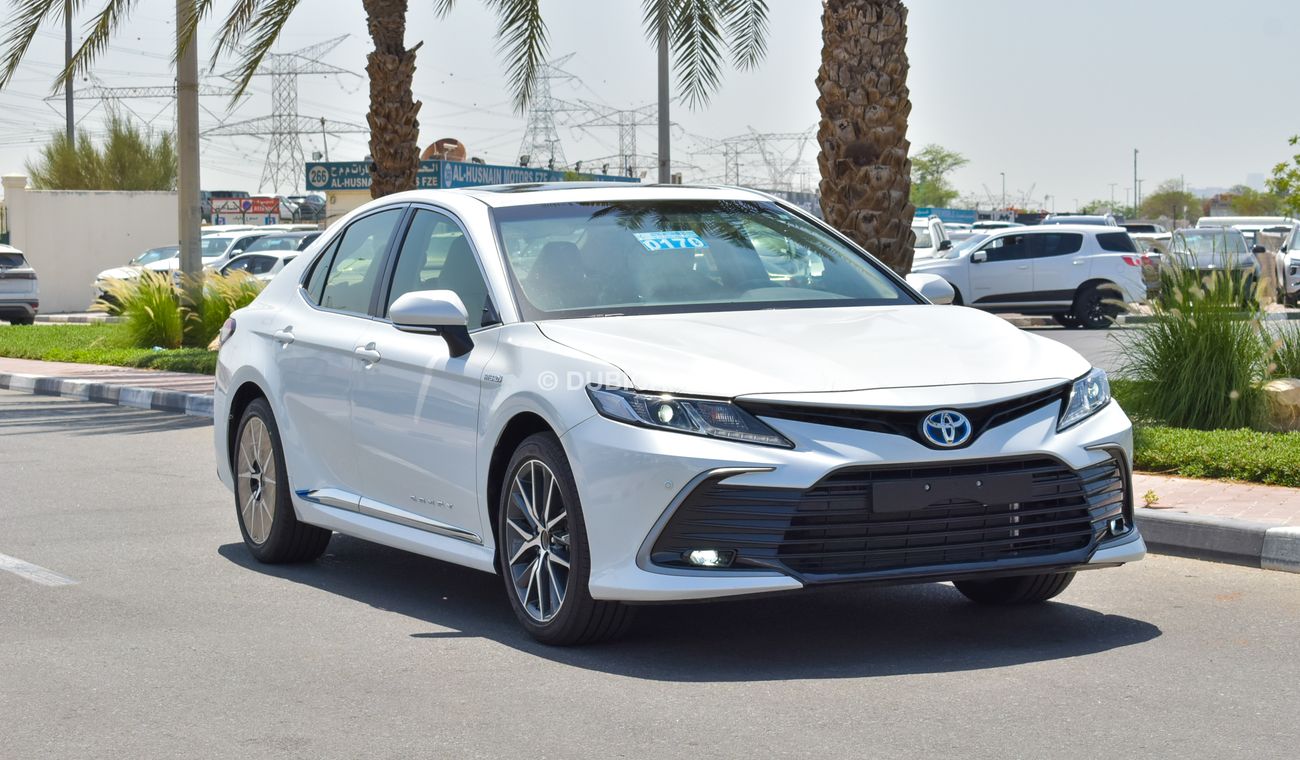 New Toyota Camry 2.5L GLE HYBRID,SUNROOF 2022 for sale in Dubai - 616436