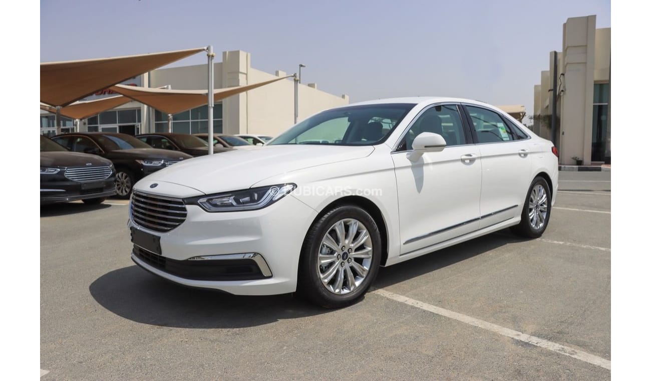 New Ambient Ford Taurus 2022 WHITE 2022 for sale in Dubai - 544105