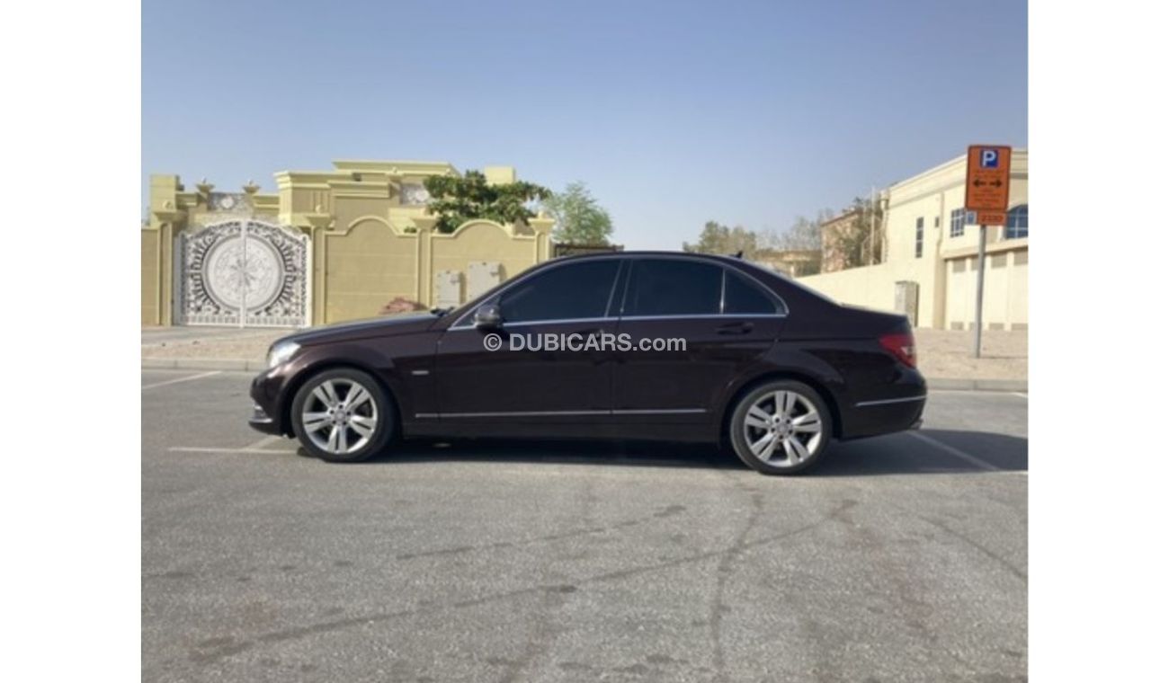 Used Mercedes-Benz C200 Elegance TURBO 2012 for sale in Dubai - 440249