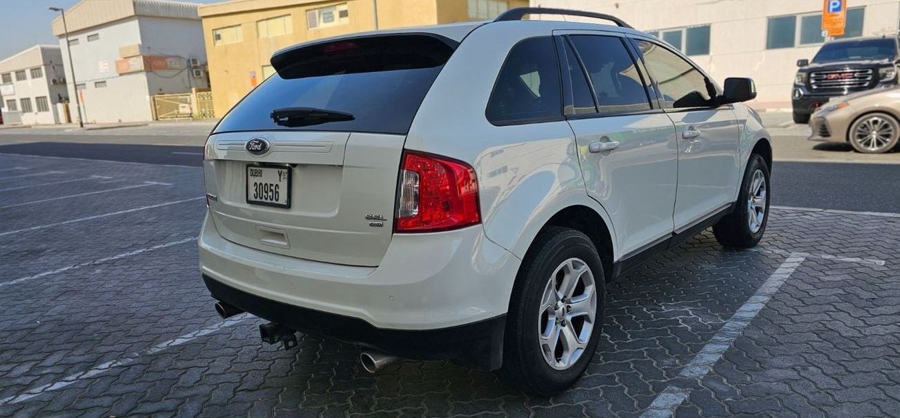 Used Ford Edge FULL OPTION 2013 for sale in Dubai - 823601