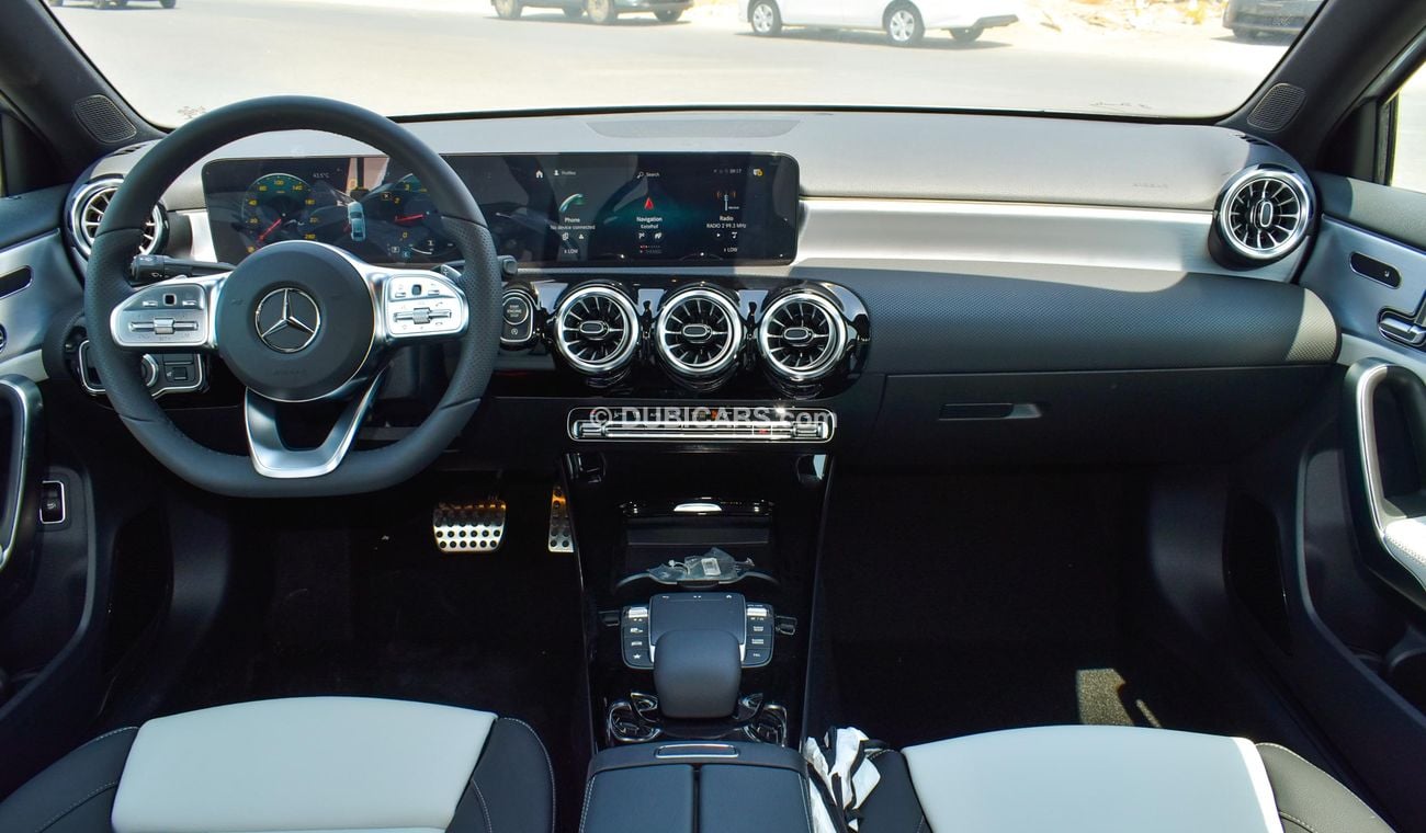 New Mercedes-Benz A 180 | 2022 - Brand New 2022 for sale in Dubai - 542435
