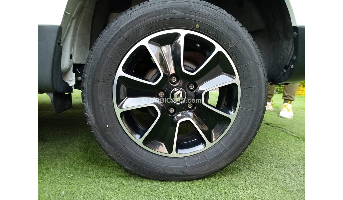 Used Renault Duster GCC without accidents, 2018 model, rear camera ...