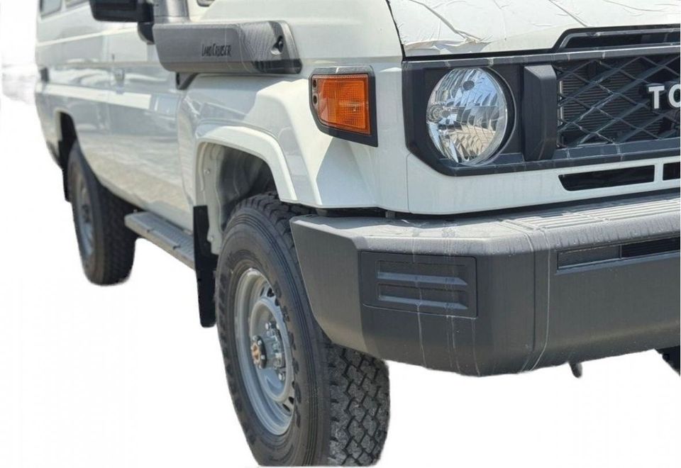 New Toyota Land Cruiser 70 TOYOTA LAND CRUISER LC78 2.8L GD Hard Top ...
