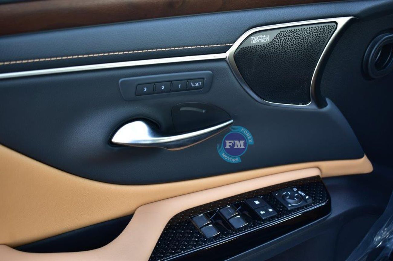 New Lexus ES350 Signet 3.5L Automatic 2025 for sale in Dubai - 865777