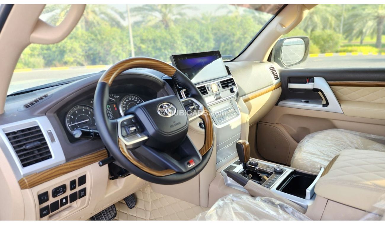 Used Toyota Land Cruiser GXR V8 2012 for sale in Sharjah - 628788