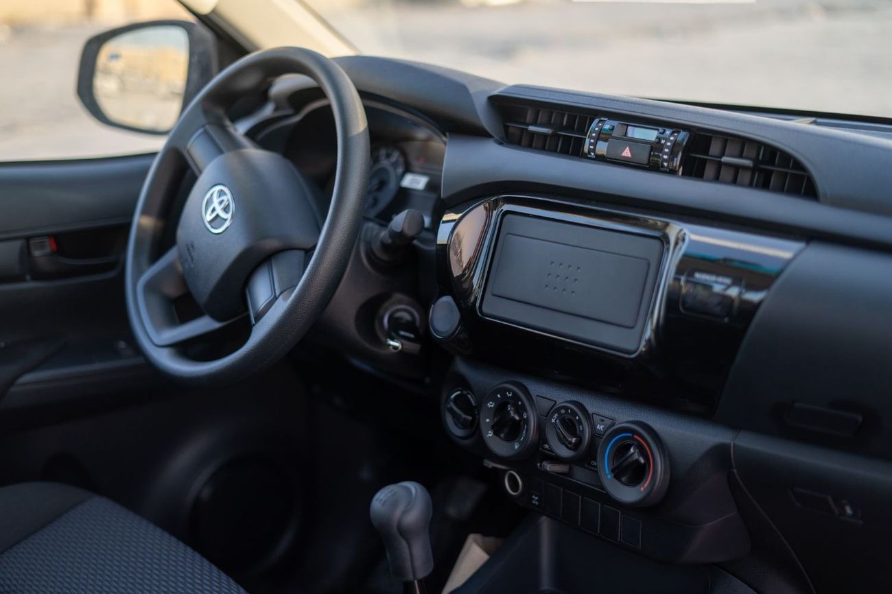 New Toyota Hilux GL 2 2.4L 4WD 2025 for sale in Dubai - 826810