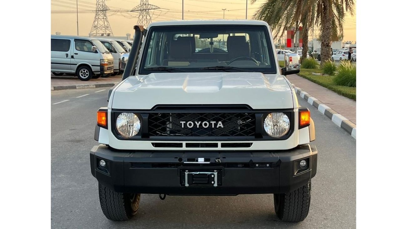 New Toyota Land Cruiser Pick Up LC79 DC FULL A/T PICKUP 2024 for sale ...