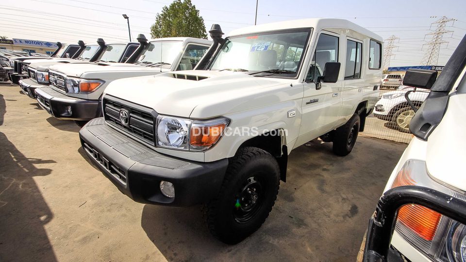 Used Toyota Land Cruiser 4WD hardtop troop carrier right hand drive 4.5 ...
