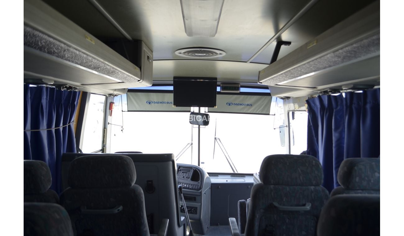 Used Daewoo BF 106 BF 116 ROYAL LUXURY 2011 for sale in Dubai - 117861