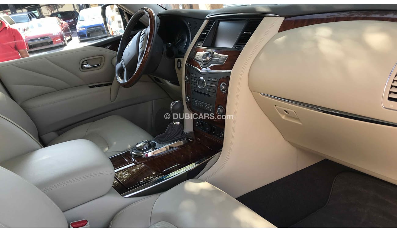 Used Infiniti QX80 QX80 Z62 VK56 2017 for sale in Dubai - 200346