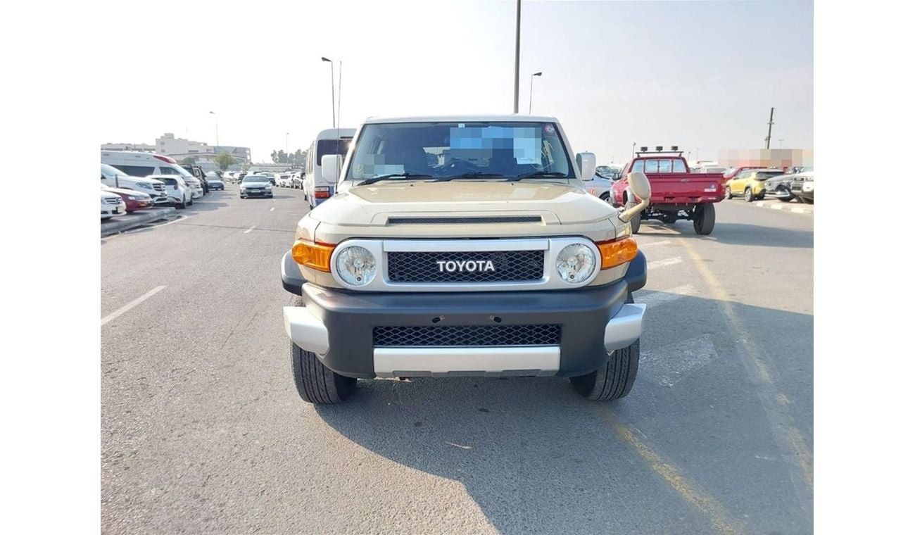 Used TOYOTA FJ CRUISER SUV RHD 2014 MODEL 4.0 L PETROL AUTOMATIC ...