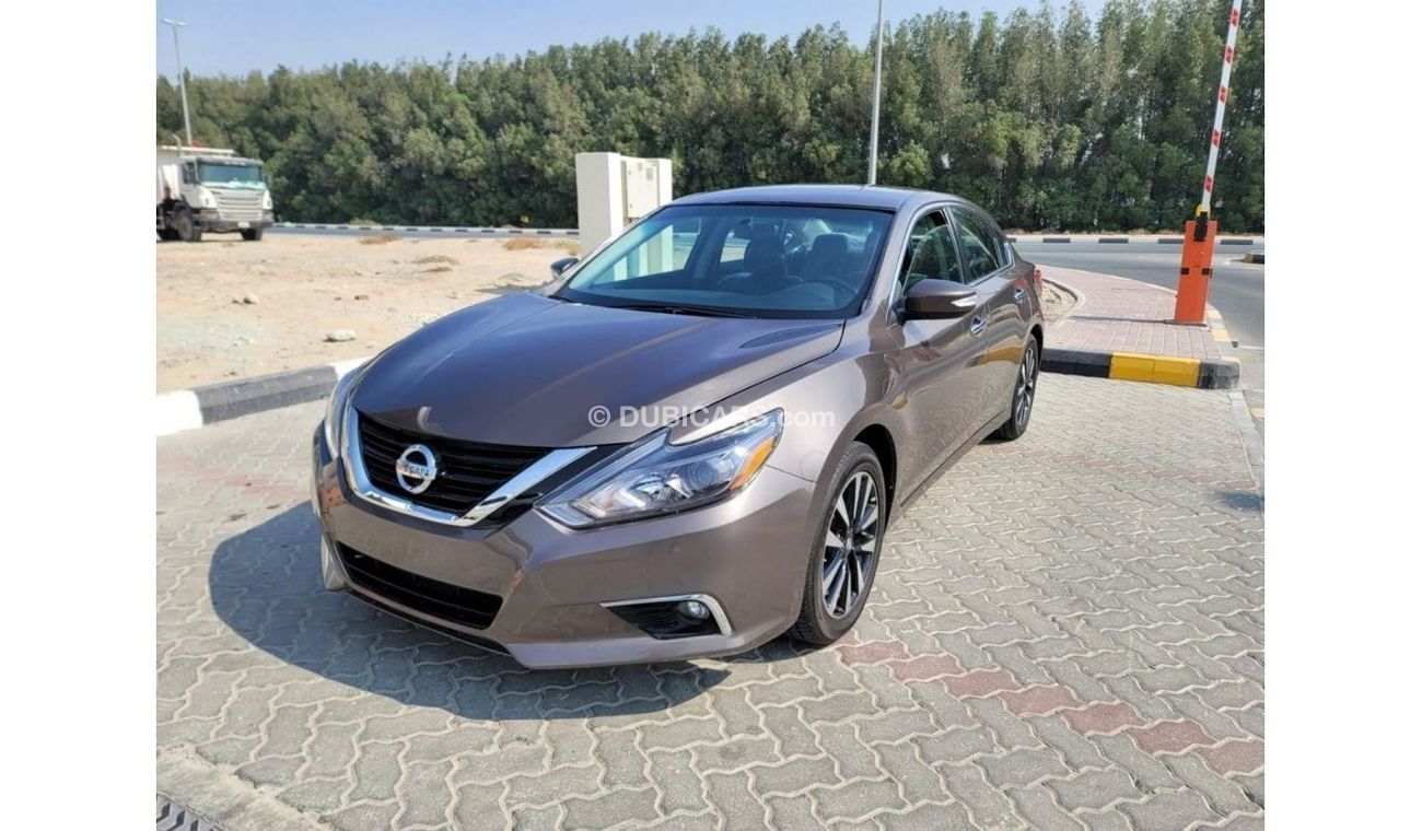 Used Nissan Altima SL Very Clean Car 2017 for sale in Dubai - 557366
