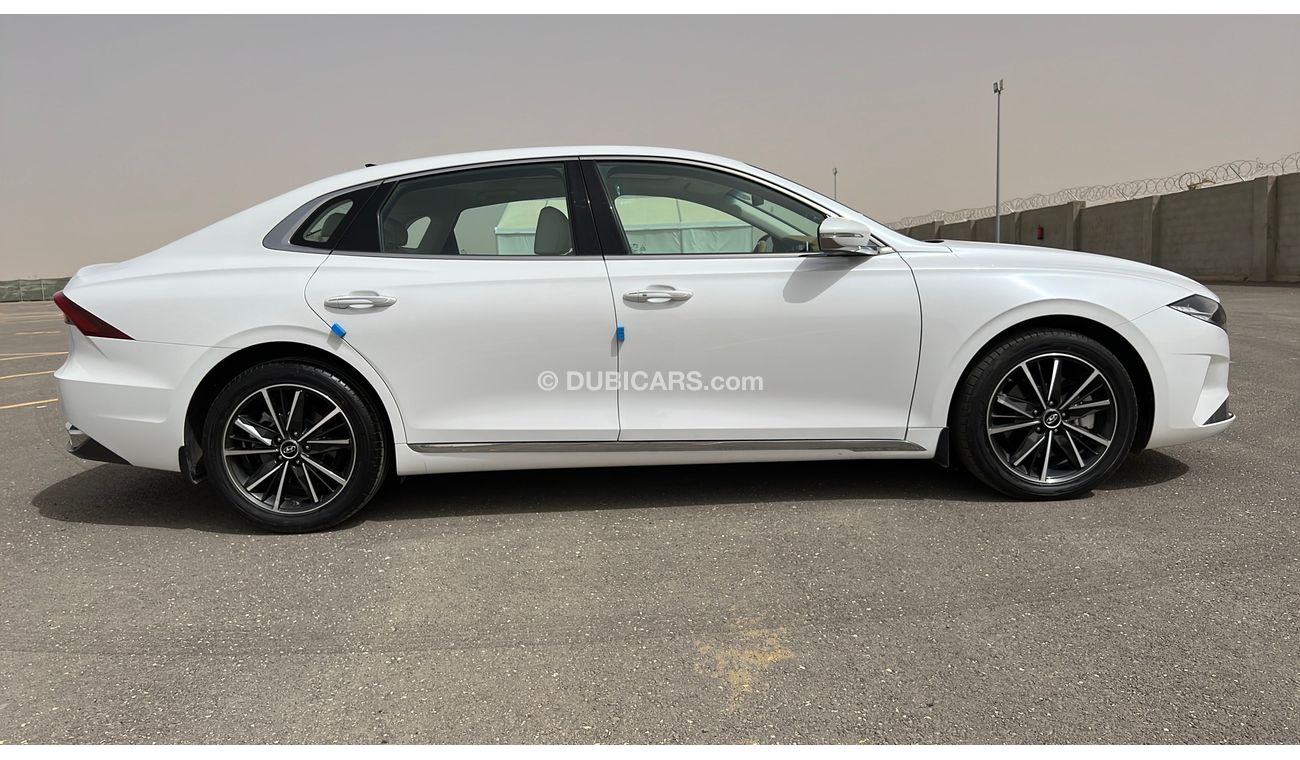 Used Hyundai Azera 3500 2021 for sale in Dubai - 566957